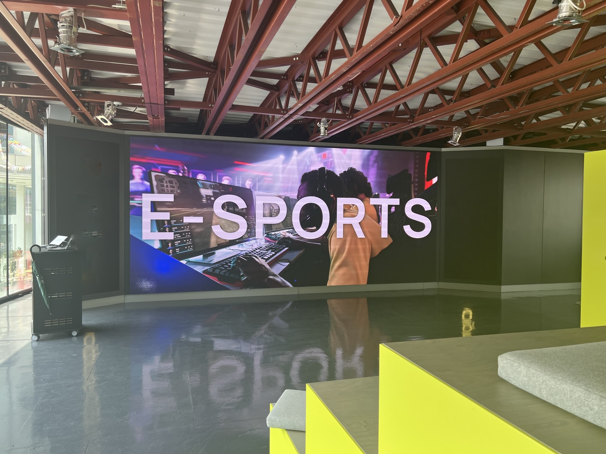 What do you need for a Perfect Video Wall?